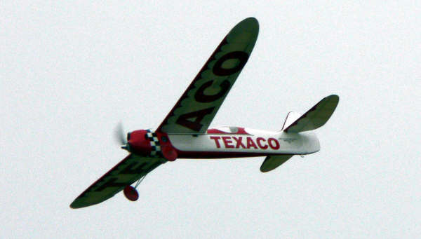 The Building Board: Slope Soaring a Lancer 45 in N.Z.