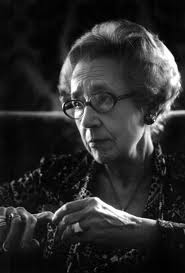 MUJERES QUE HACEN LA HISTORIA - BREVES BIOGRAFIAS: Siglo XX - Lydia Cabrera