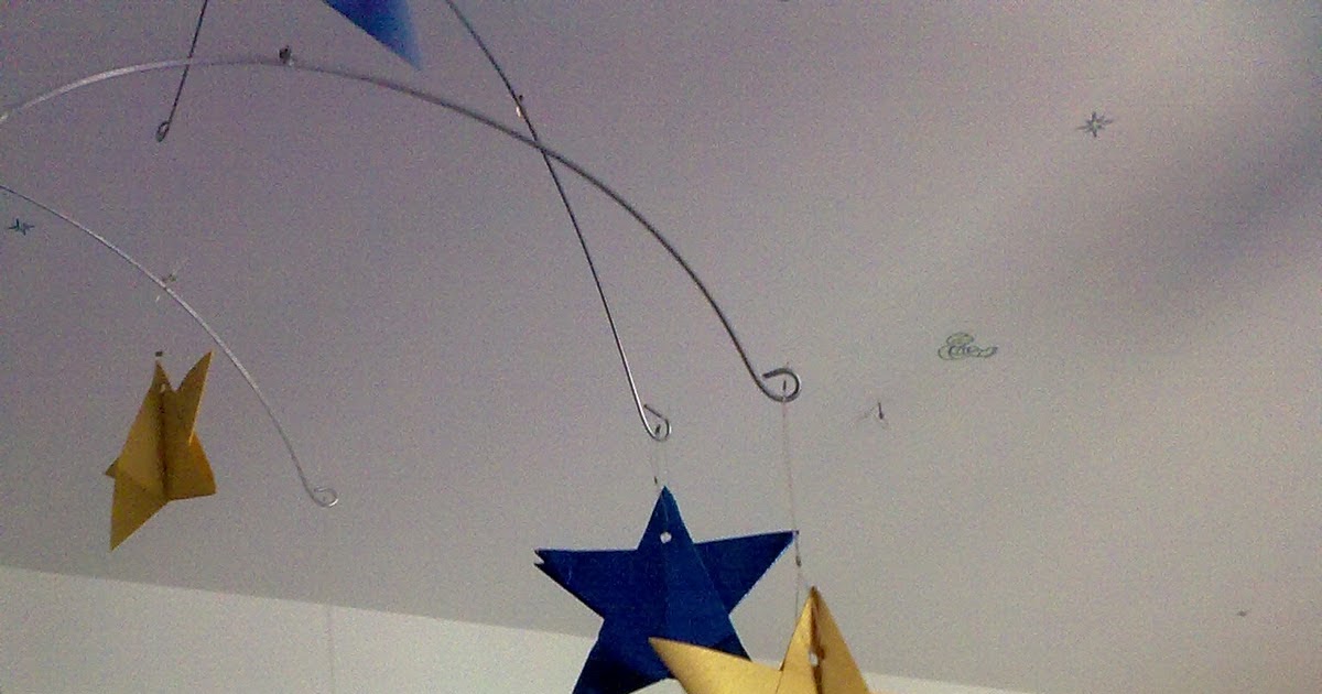 MARIA DOBRADURA: ORIGAMI DE MÓBILE ESPACIAL