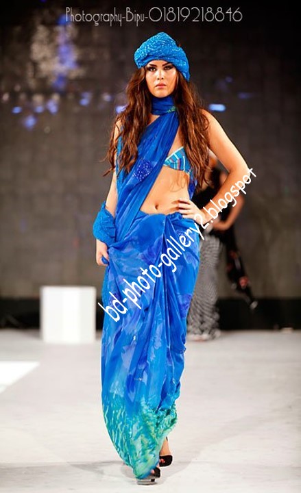 Bangladesh Media World: Bangladesh Fashion Show - Bd Sexy Ramp Female Model Exclusive Hot Photo