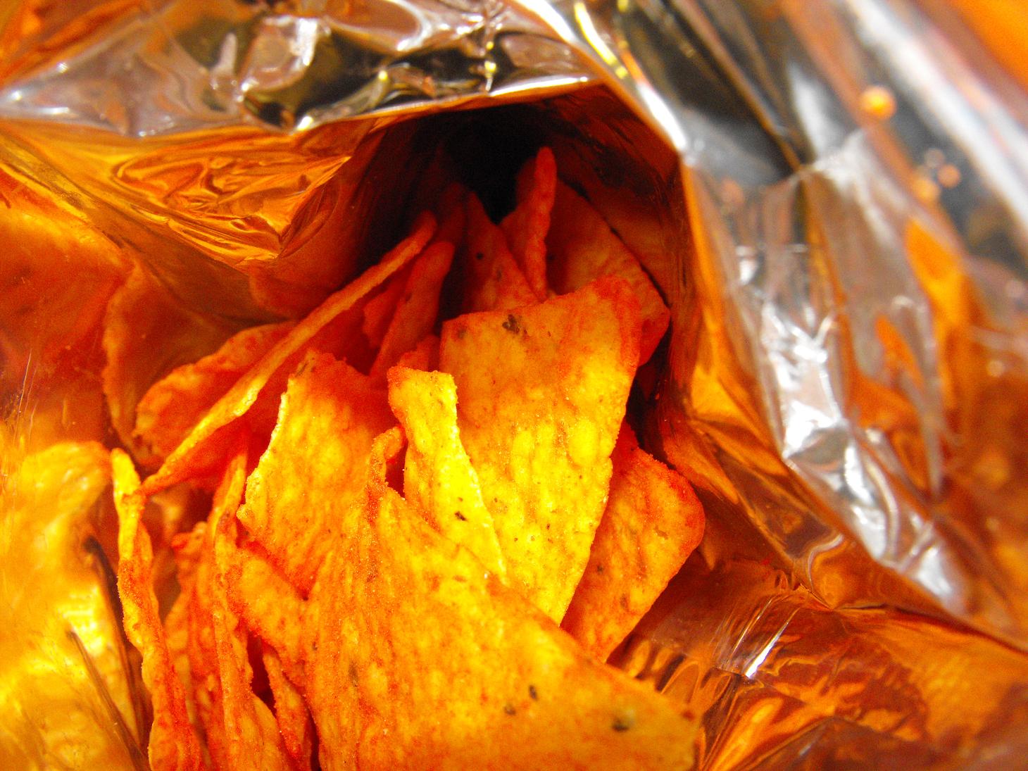 Hot Chicks Eatin' Spicy Chips: Snack #120- Doritos 2nd Degree Burn ...