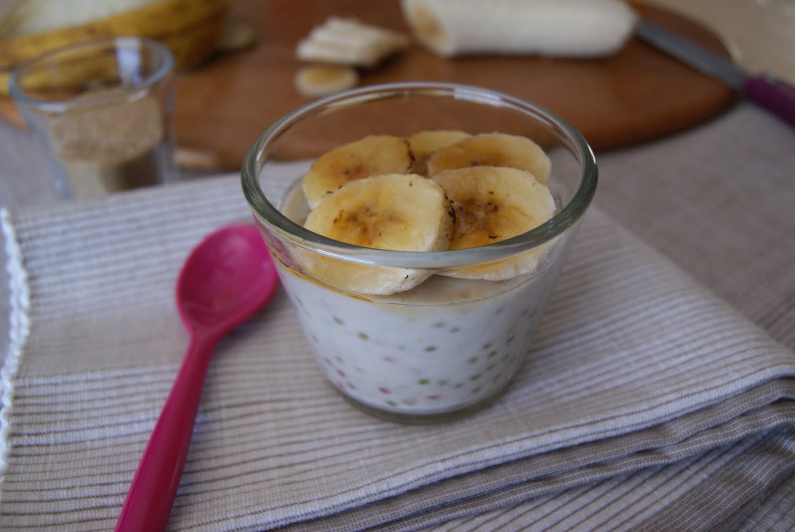 Crème de perles de tapioca à la banane et à la noix de coco