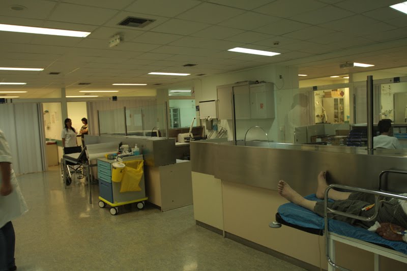 ναυαρχιδα: ΩΡΑ 20:30ΣΥΝΕΧΙΖΕΤΑΙ ΜΕ ΑΠΟΛΥΤΗ ΕΠΙΤΥΧΙΑ Η ΕΠΙΣΧΕΣΗ ΤΩΝ ...