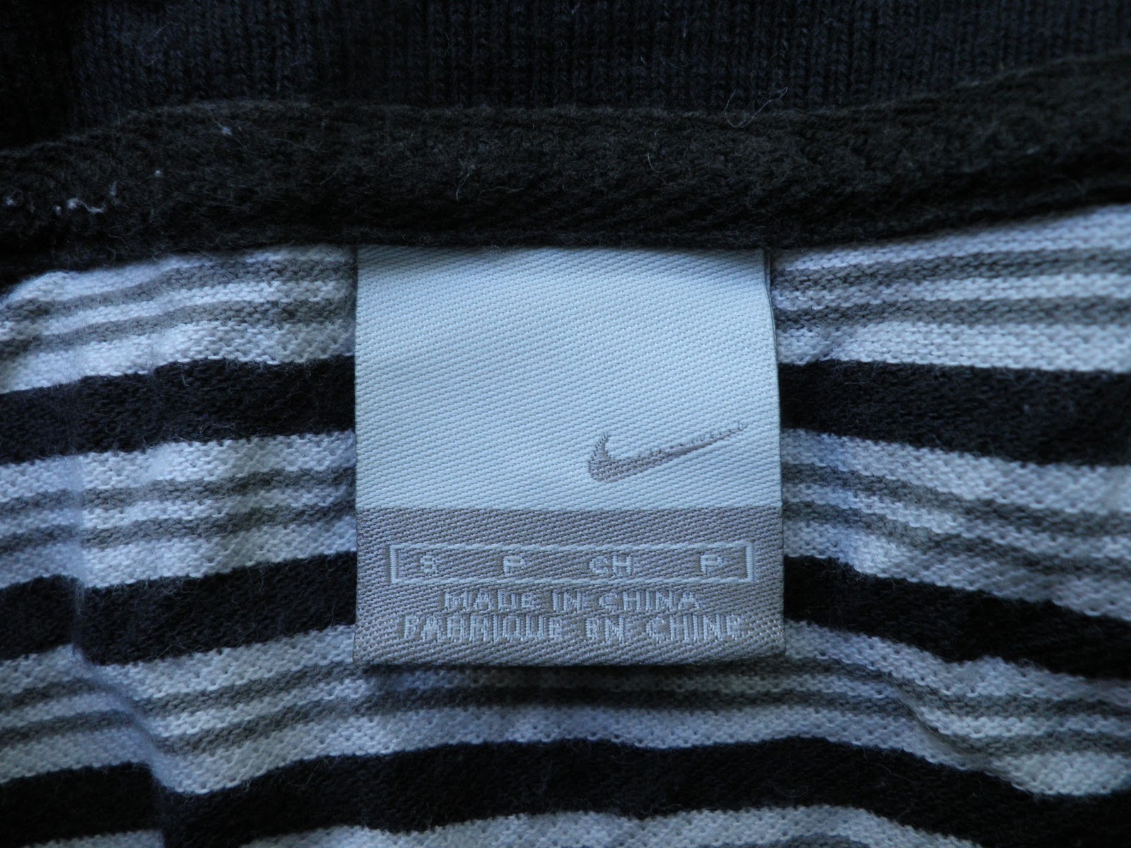 Nike Collar Tee (Sold) | CariBundle