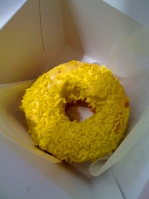 MY OWN ILLUSTRATED STORIES: THE YELLOW DOUGHNUT SUN