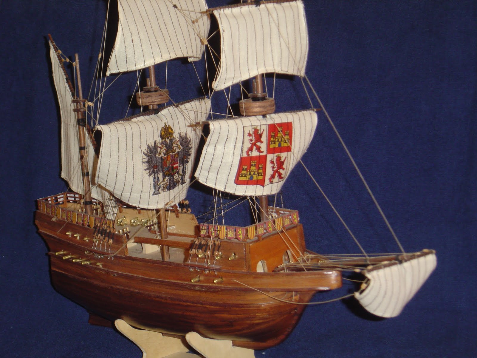 MODELISMO NAVAL RC. Y ESTATICO GUILLERMO ARVIZU: GALEON SAN FERNANDO