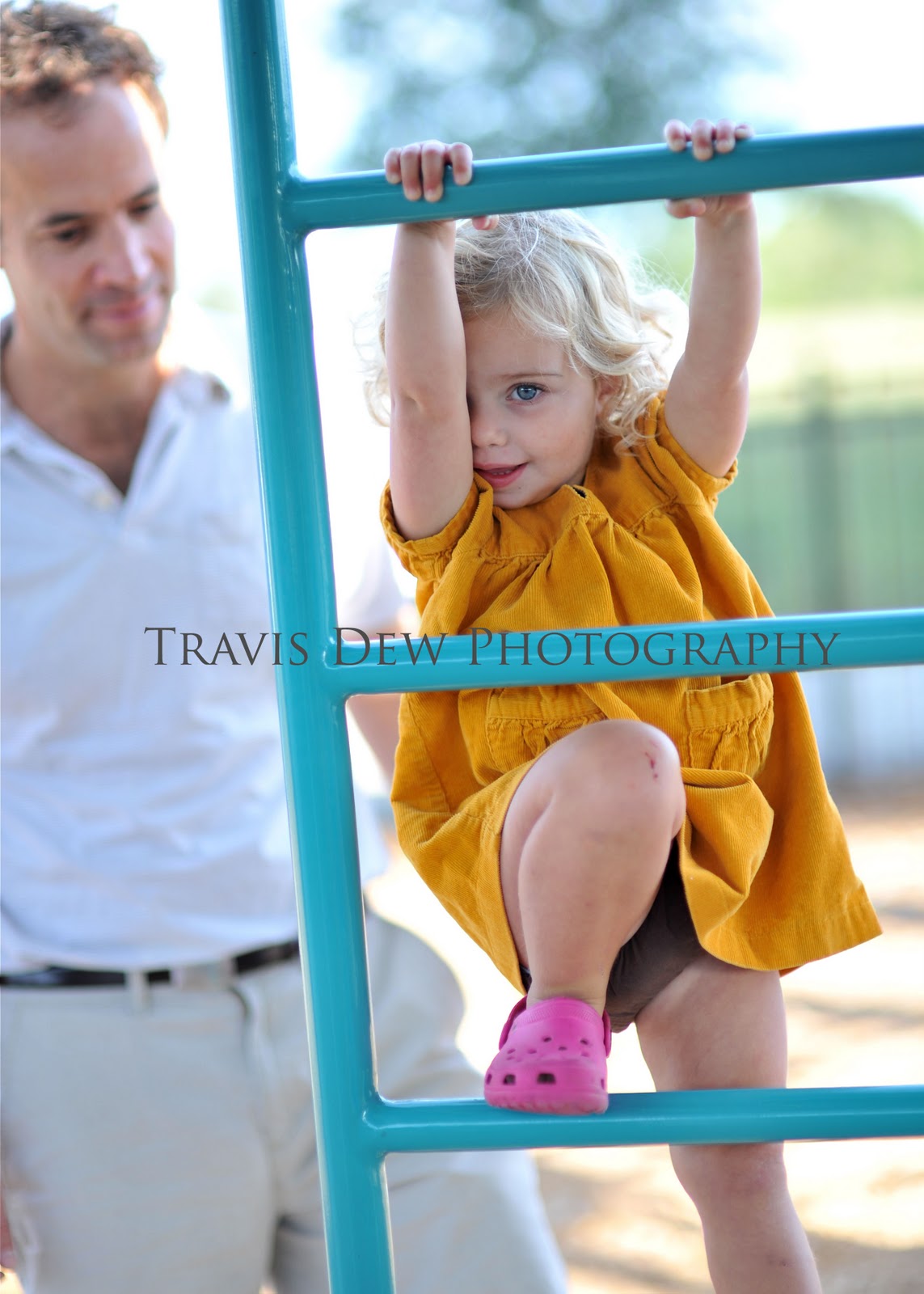 Travis Dew Photography Blog: The WEDGIE.....is back!