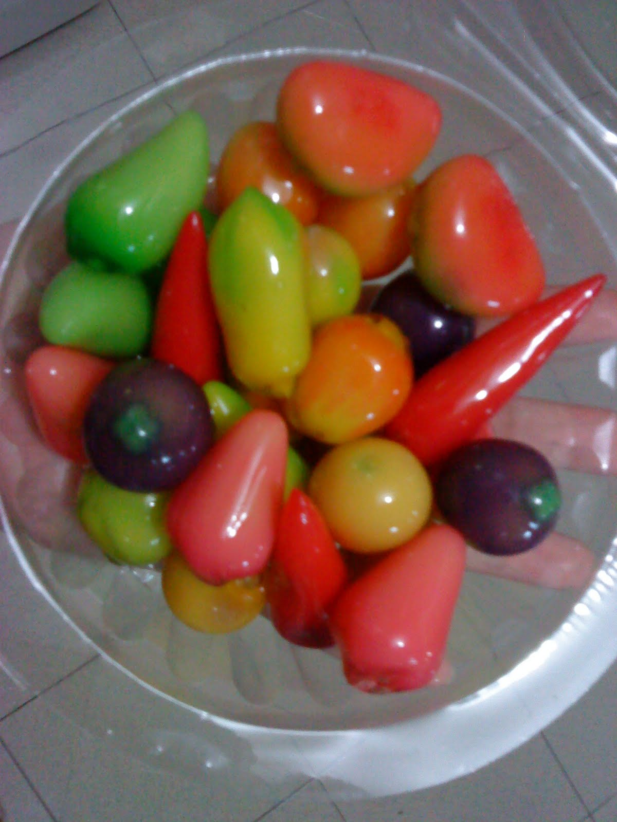 Lychees From Leechie: Lillian Too Live 2011!