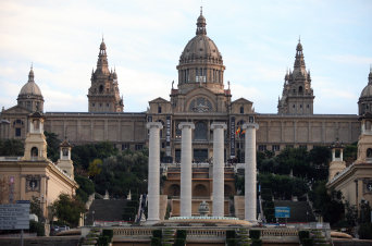 Mundo Barcino: Las Cuatro Columnas