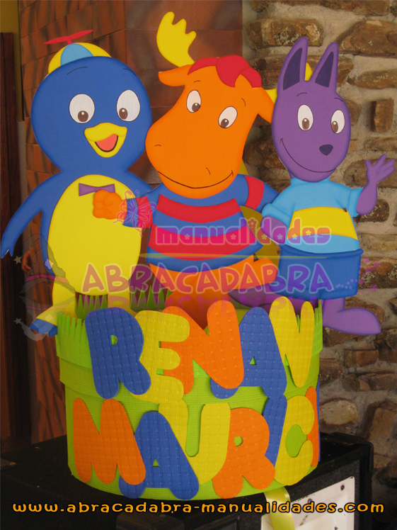 ABRACADABRA manualidades: COTILLON: Backyardigans..........!!!