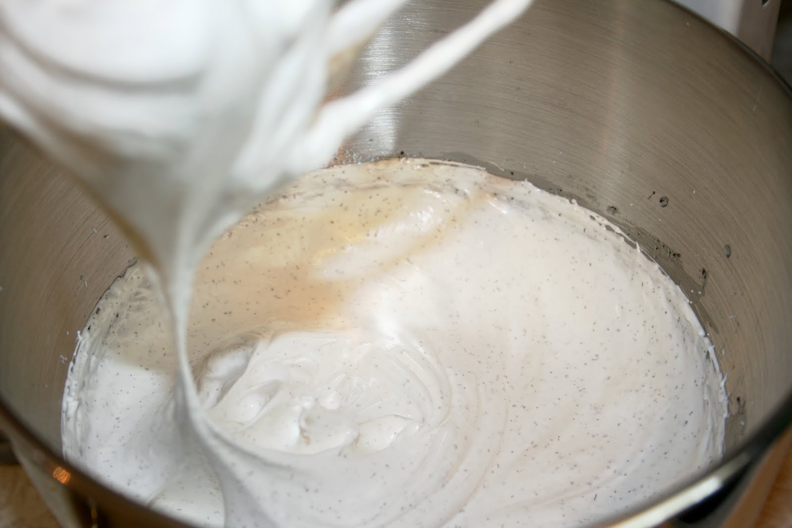 Jolts & Jollies: Tea Cakes with Earl Grey Icing