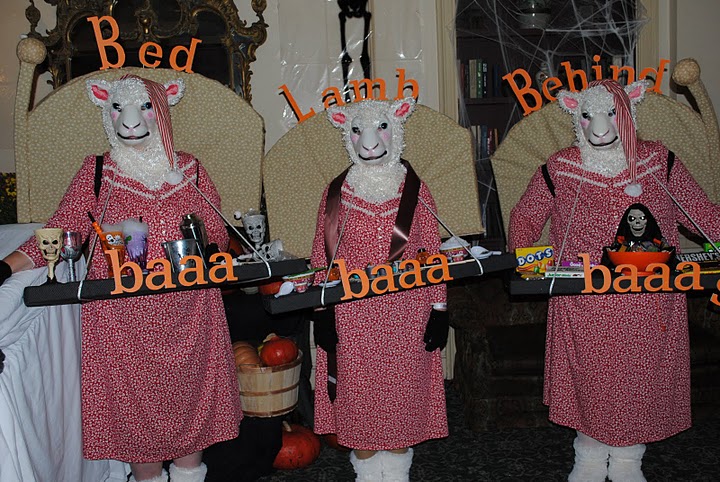 Hotel Star 5: Hawthorne Hotel's Annual Costume Ball Group Winners 2010