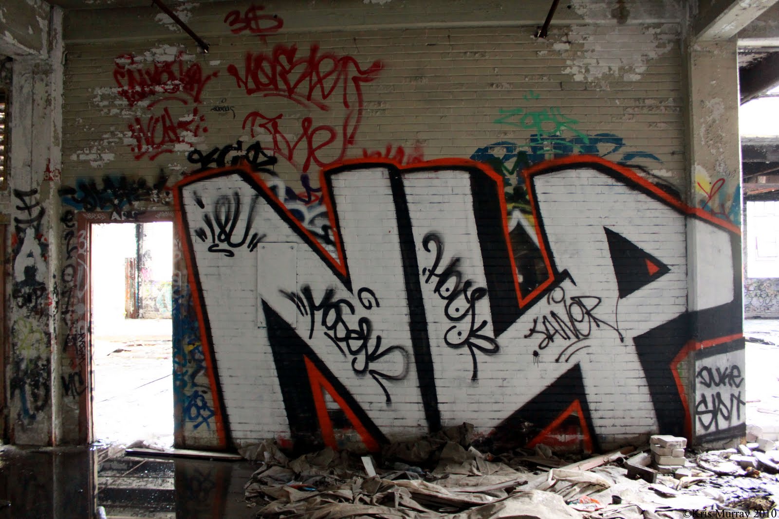 Montreal Graffiti: TA Wall & Factory 2010 June-July 2010