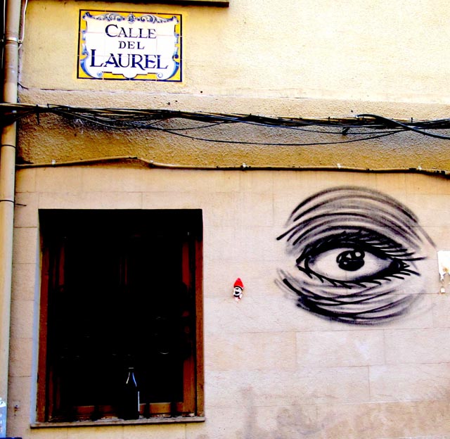 Arte urbano de Logroño - La calle de todos: Ojo de la calle Laurel