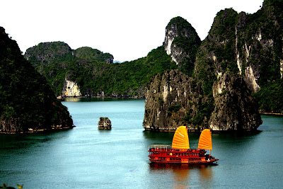 Treasures of Vietnam: How to choose the right junk for Halong Bay