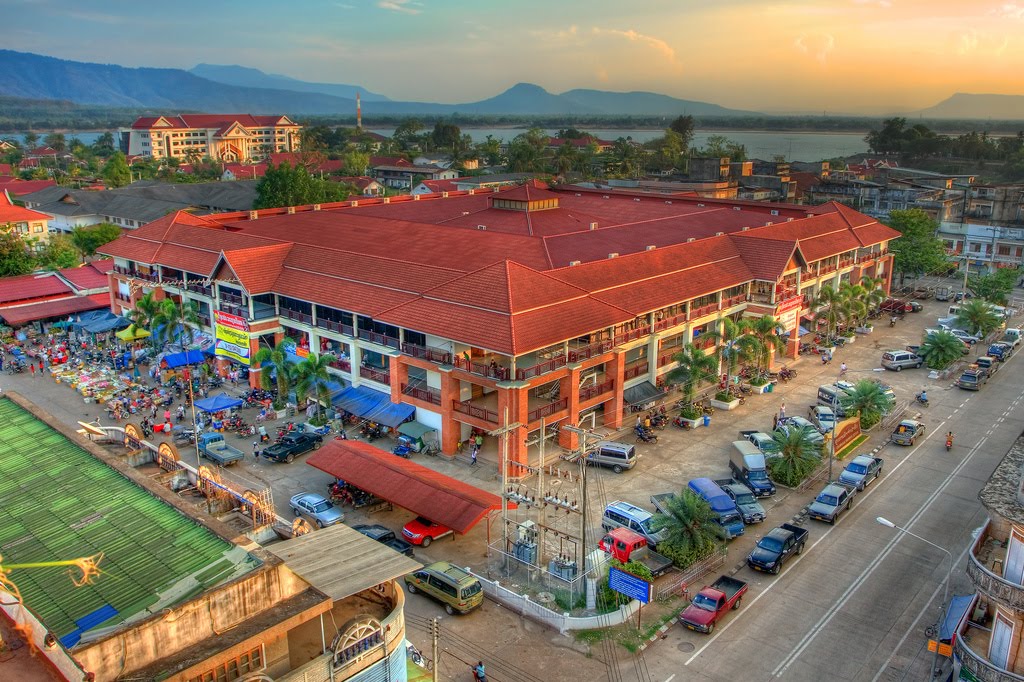 Treasures of Laos: Pakse - the southern door to Laos