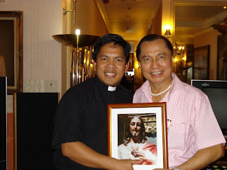 NATIONAL SHRINE OF THE SACRED HEART: THE HUMBLE HEALER: FATHER FERNANDO ...