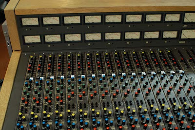The Console Cowboy: MCI JH-618 console $4,500