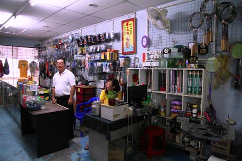 Permata Sports Complex: Sports Facilities