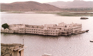 The Raj & Beyond: The Floating Palace