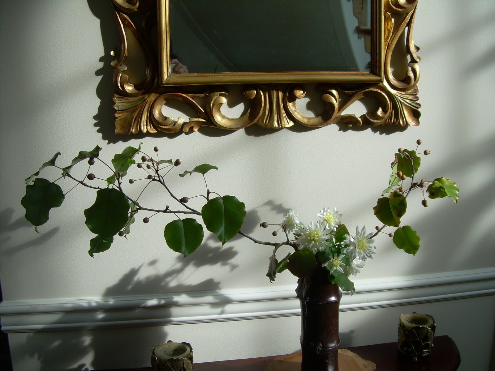 Orchids and Ikebana: Horizontal Style Nageire Variation No.6