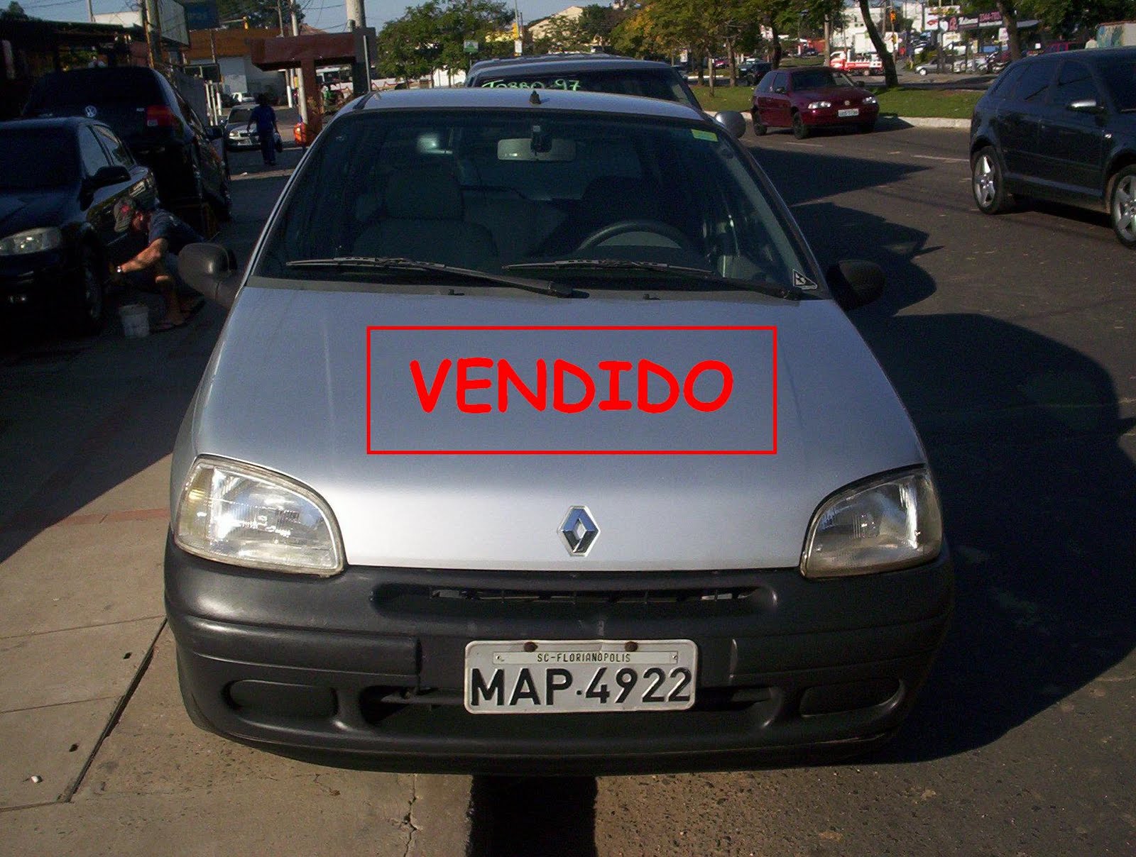 Versão Veículos: RENAULT CLIO 99/99 RL