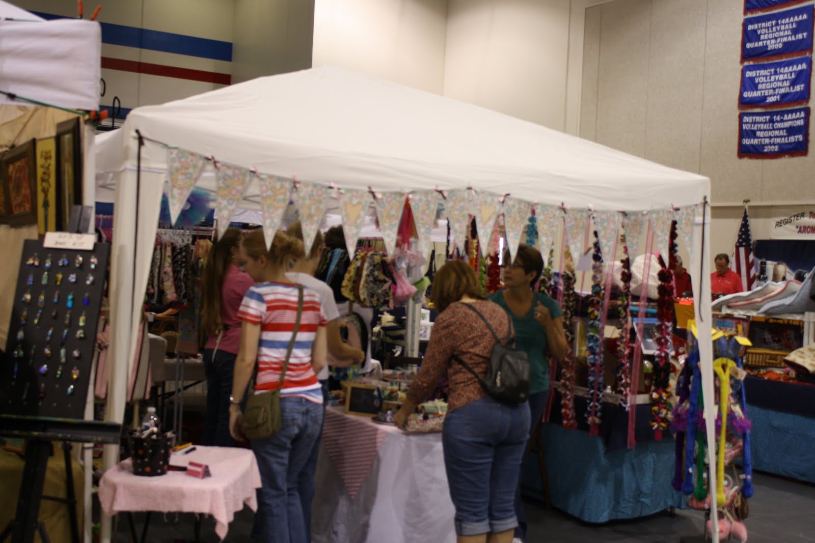 Elle Dee Designs...Behind the Scenes: Leander High Craft Market