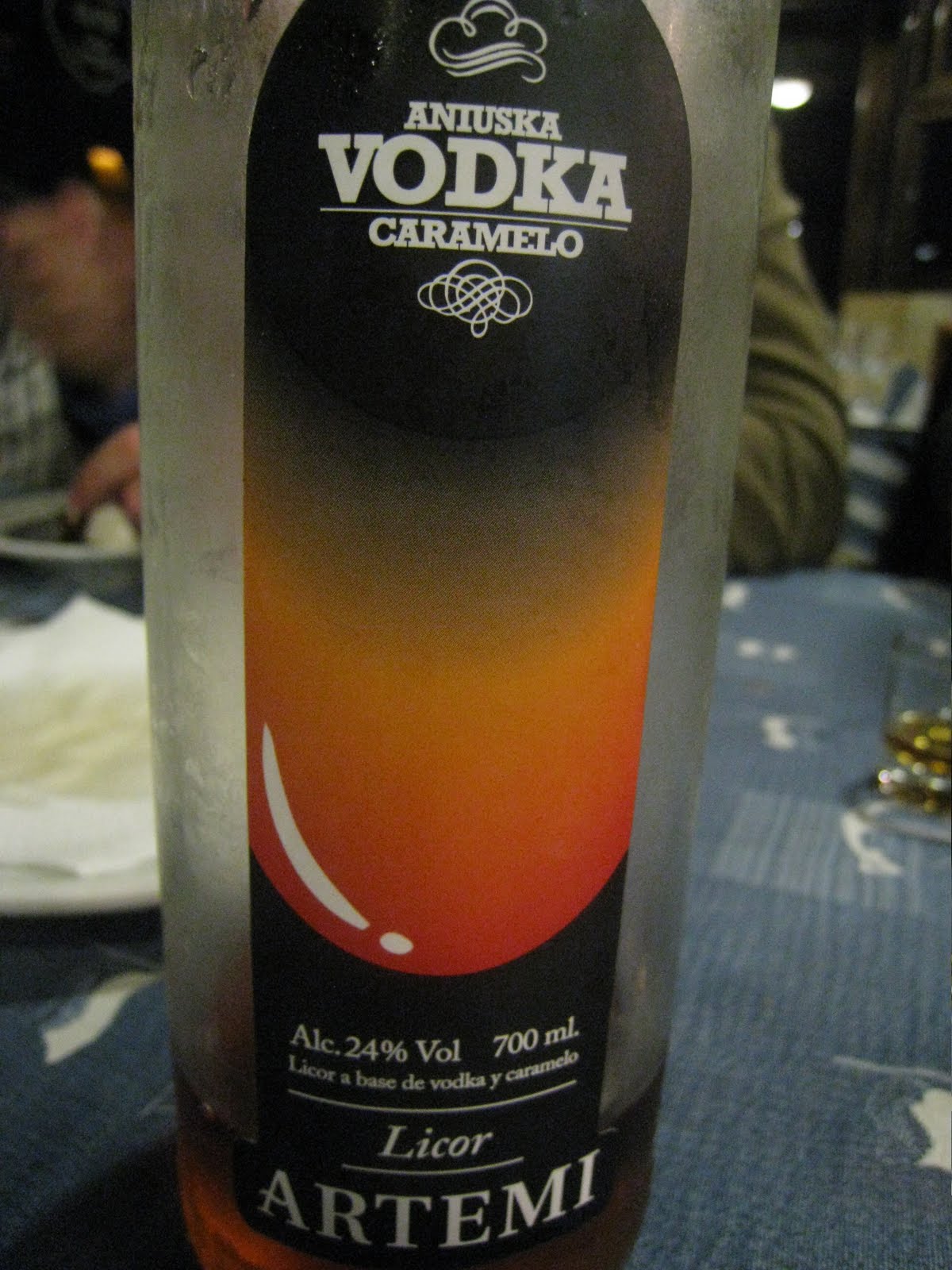 dalpescatore: Aniuska Vodka Caramelo