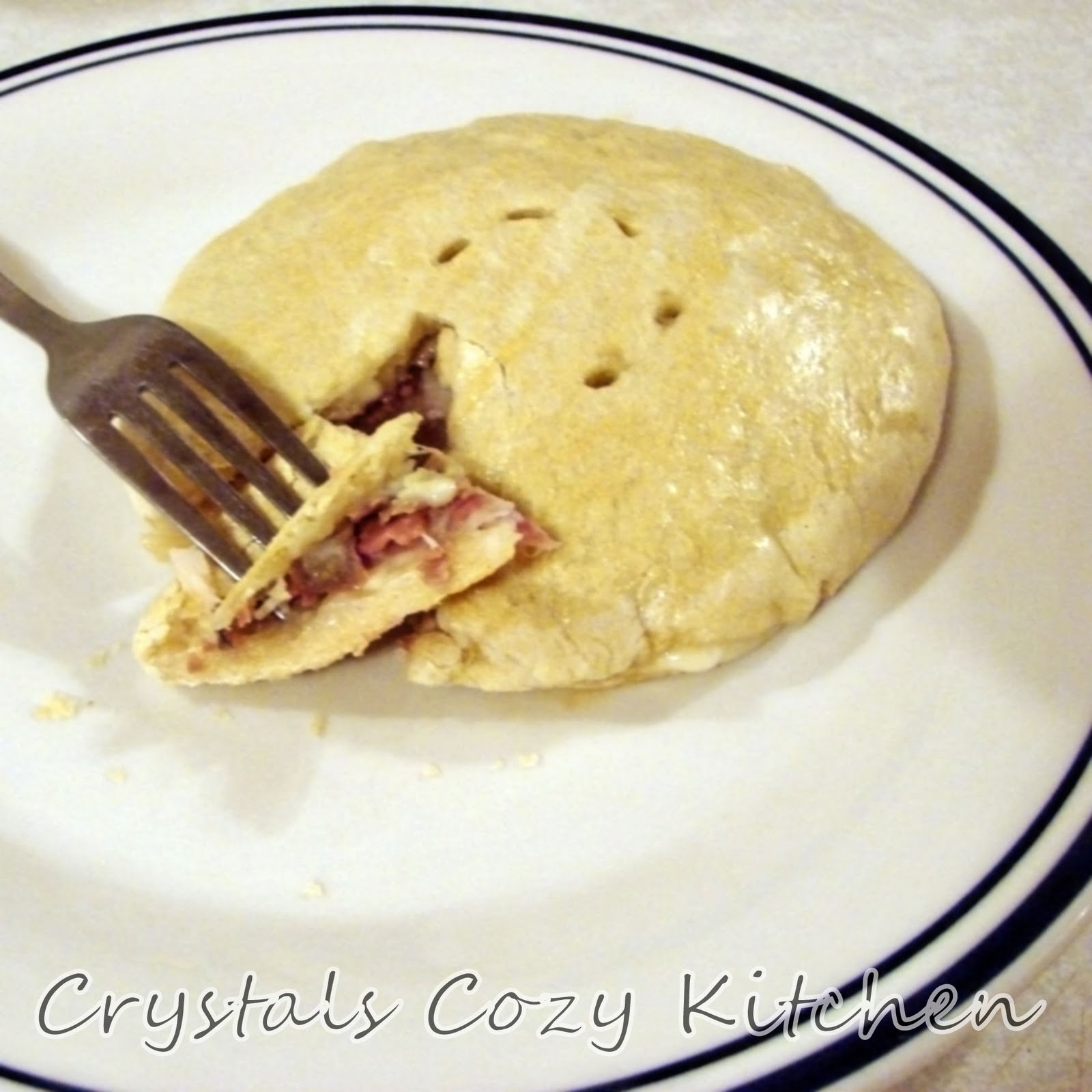 Crystal's Cozy Kitchen: Stuffed Bread