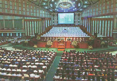 The Iglesia ni Cristo: Inside INC: About worship service