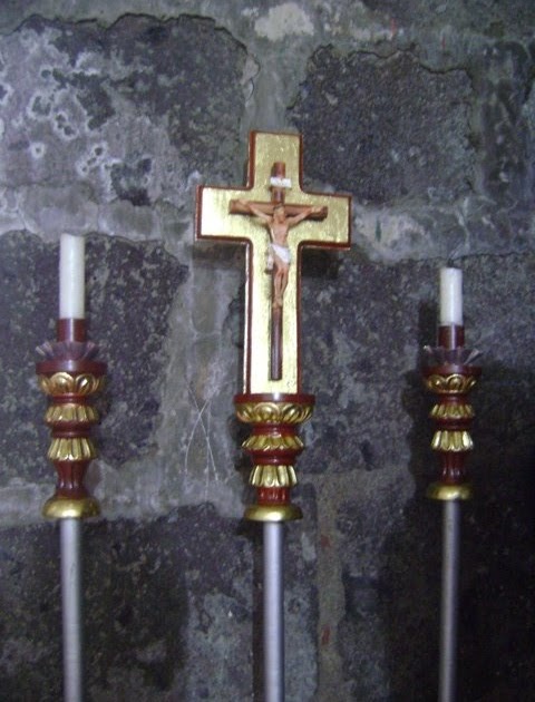 For KNIGHTS only: MGA GAMIT AT LUGAR SA SIMBAHAN 1