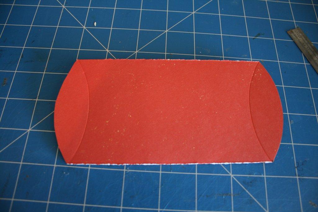 Whiff of Joy - Tutorials & Inspiration: Pillow Box Tutorial by Kylie