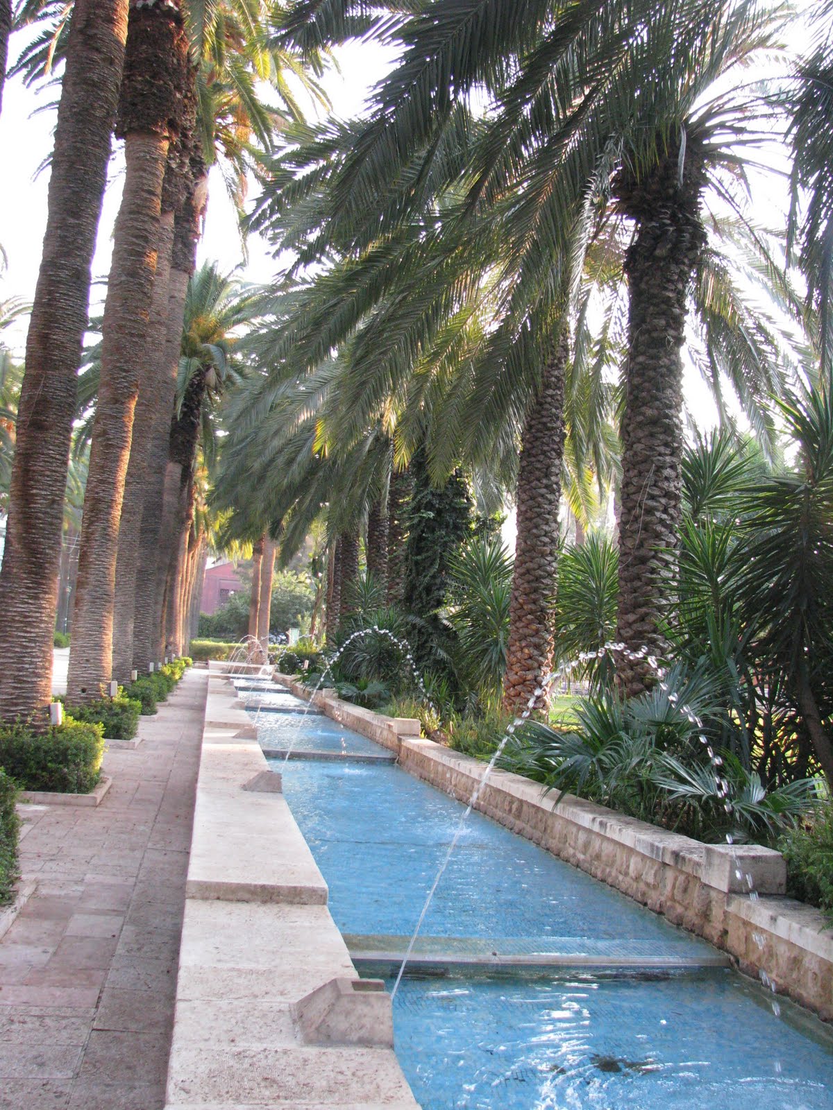 Voices Magazine's Blog: Exploring Israel - Rishon LeZion