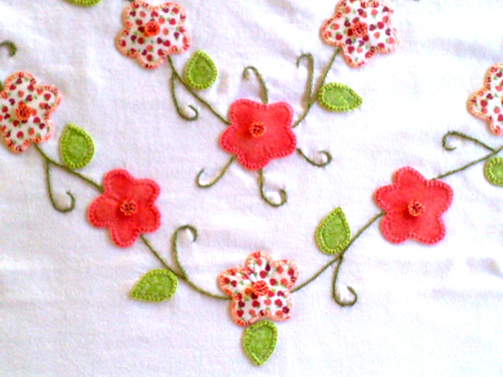 Marli Bordados: Flor Patchwork IV