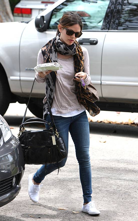 lust love selebritys: Rachel Bilson in a Killer Pair of Skin Tight ...