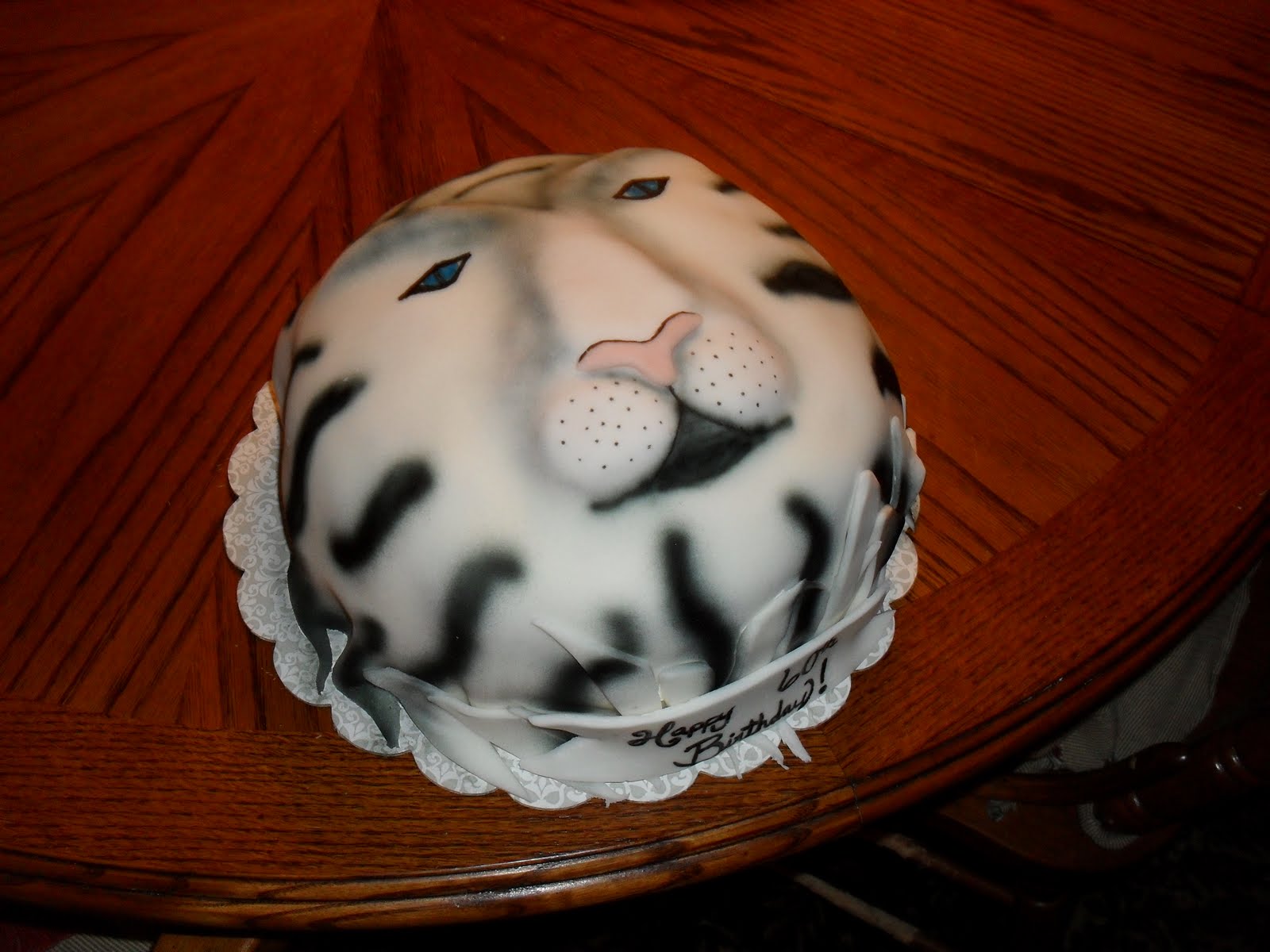 Brandi's Sweets: White Tiger Birthday Cake