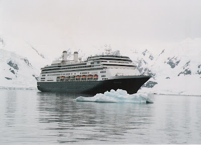 HAL - Ms Amsterdam | Gallery Cruise