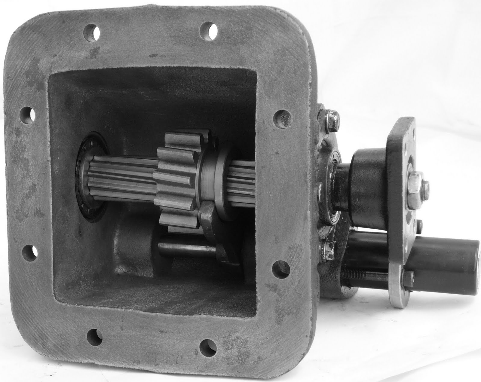 Power Take Off ( PTO): PTO Mitsubishi Power Take Off ( PTO): PTO Mitsubishi