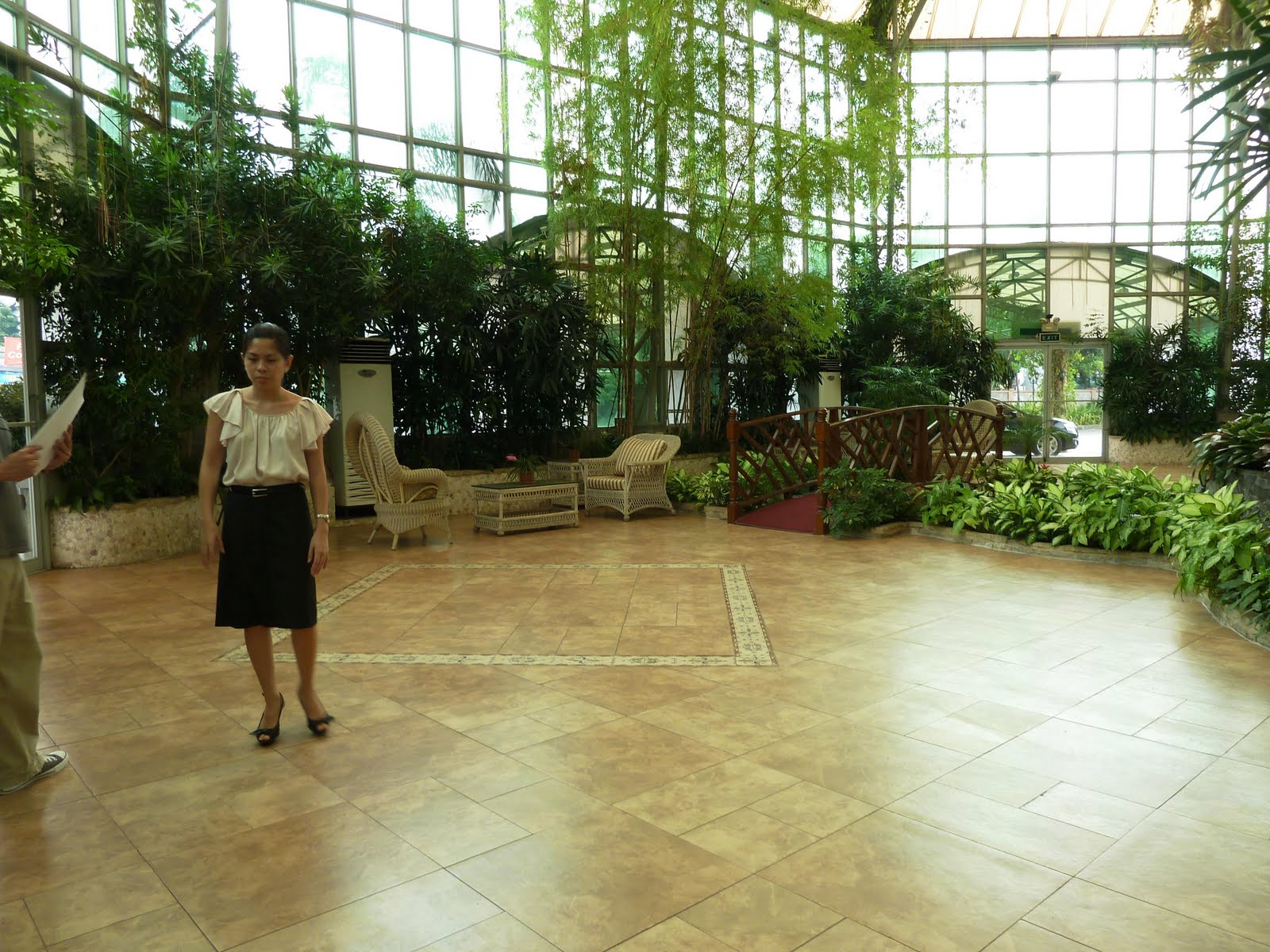 A July Bride: Supplier spotlight: The Glass Garden