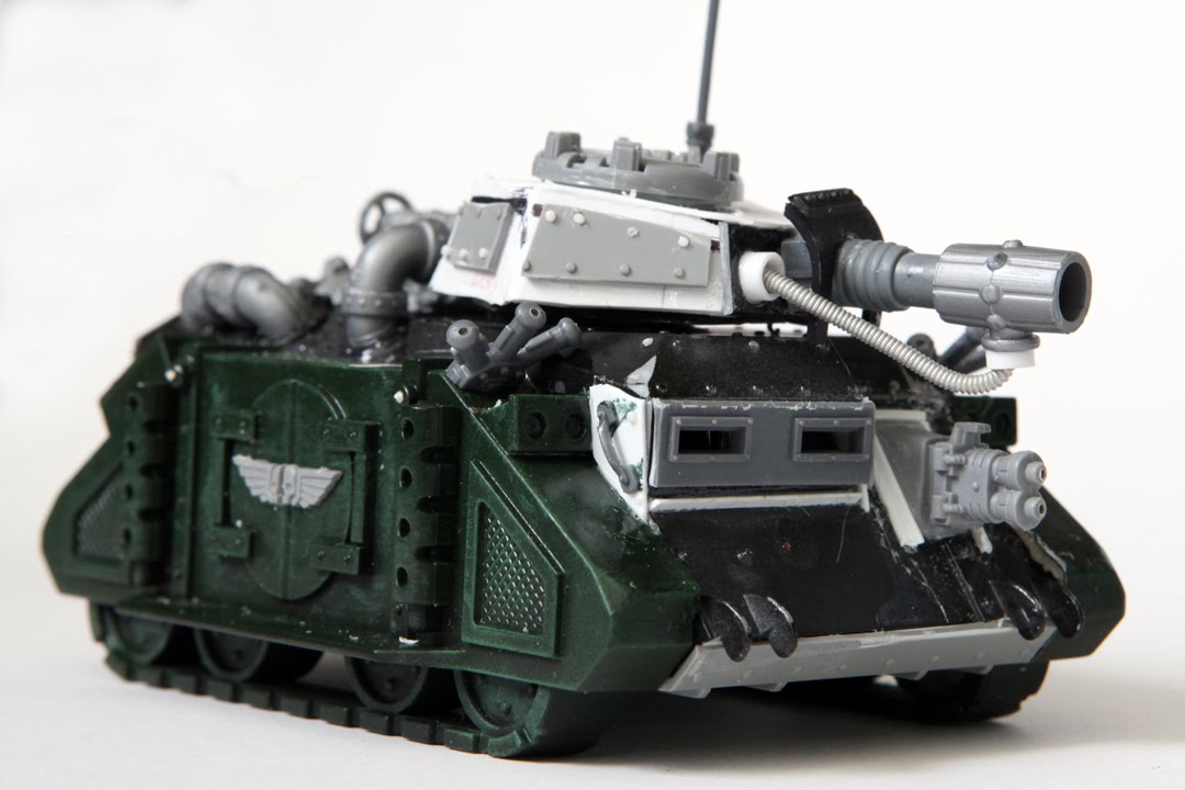 A brandspanking new kitbashed DIY Banewolf from scraps: