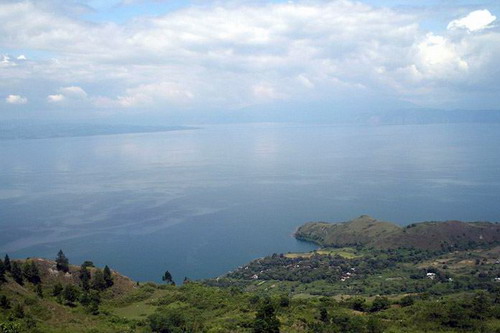 Indonesia Tour and Traveling: Samosir Island