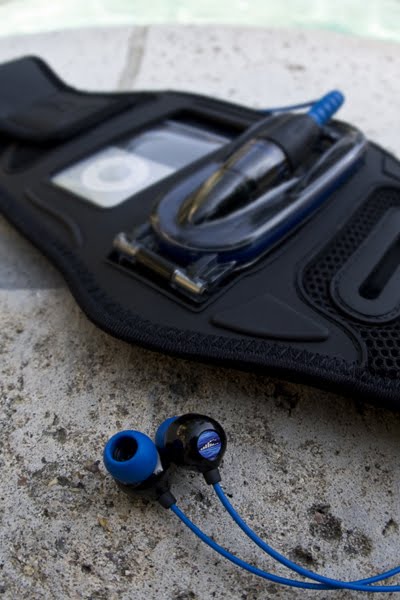 stuffzofLPH: H2O Audio Surge Waterproof Headphones $70