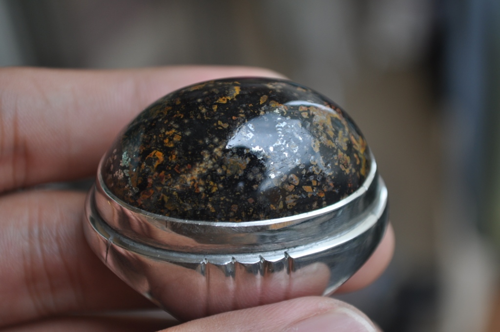 Koleksi Unik Akik: Batu Akik Logam