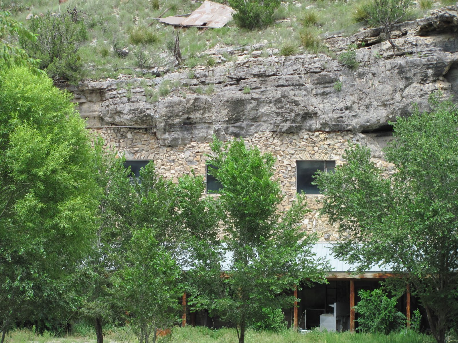 Enchanted Basin: Fox Cave