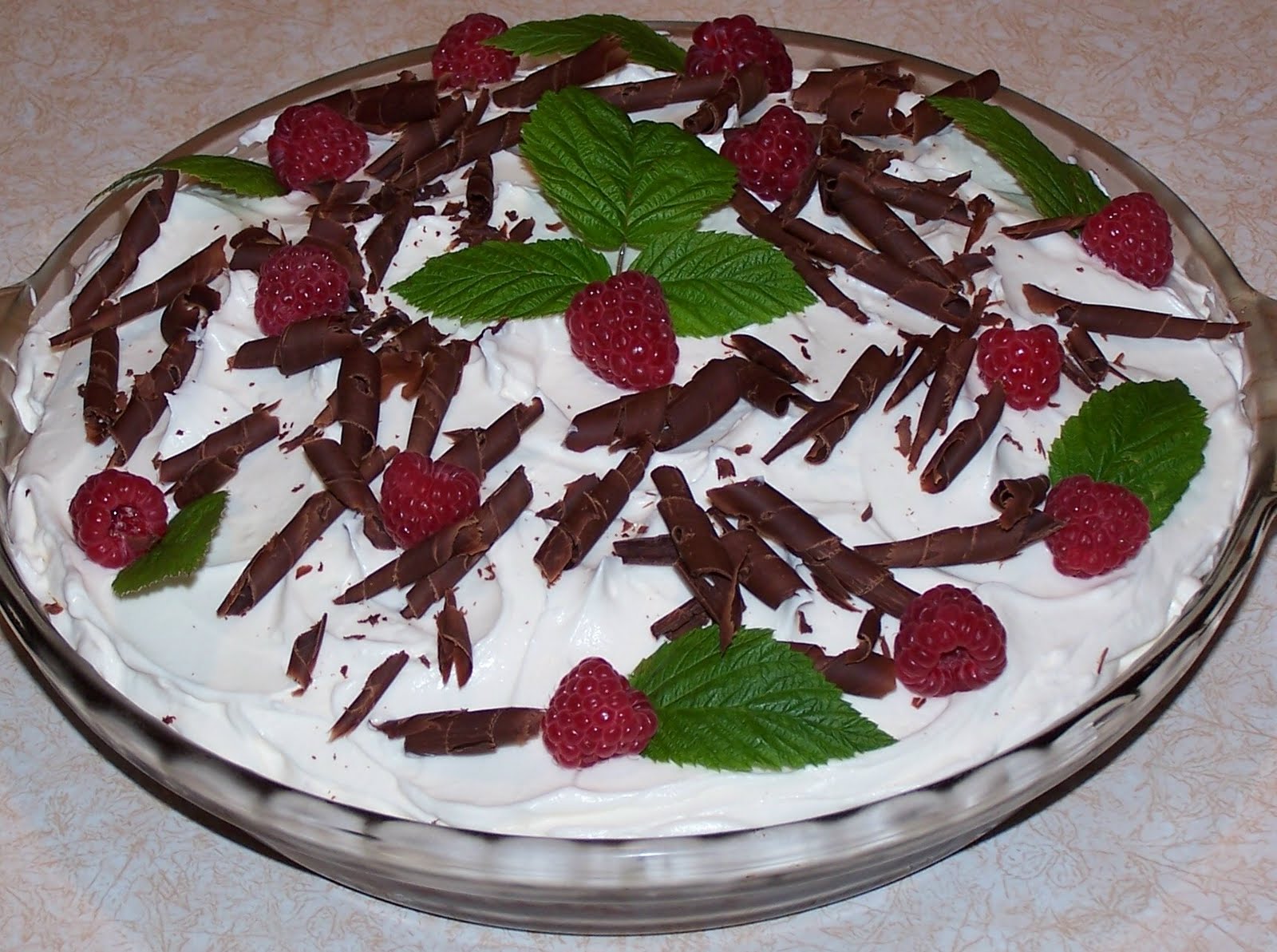 JoAnne's Family Traditions: Chocolate Raspberry Torte