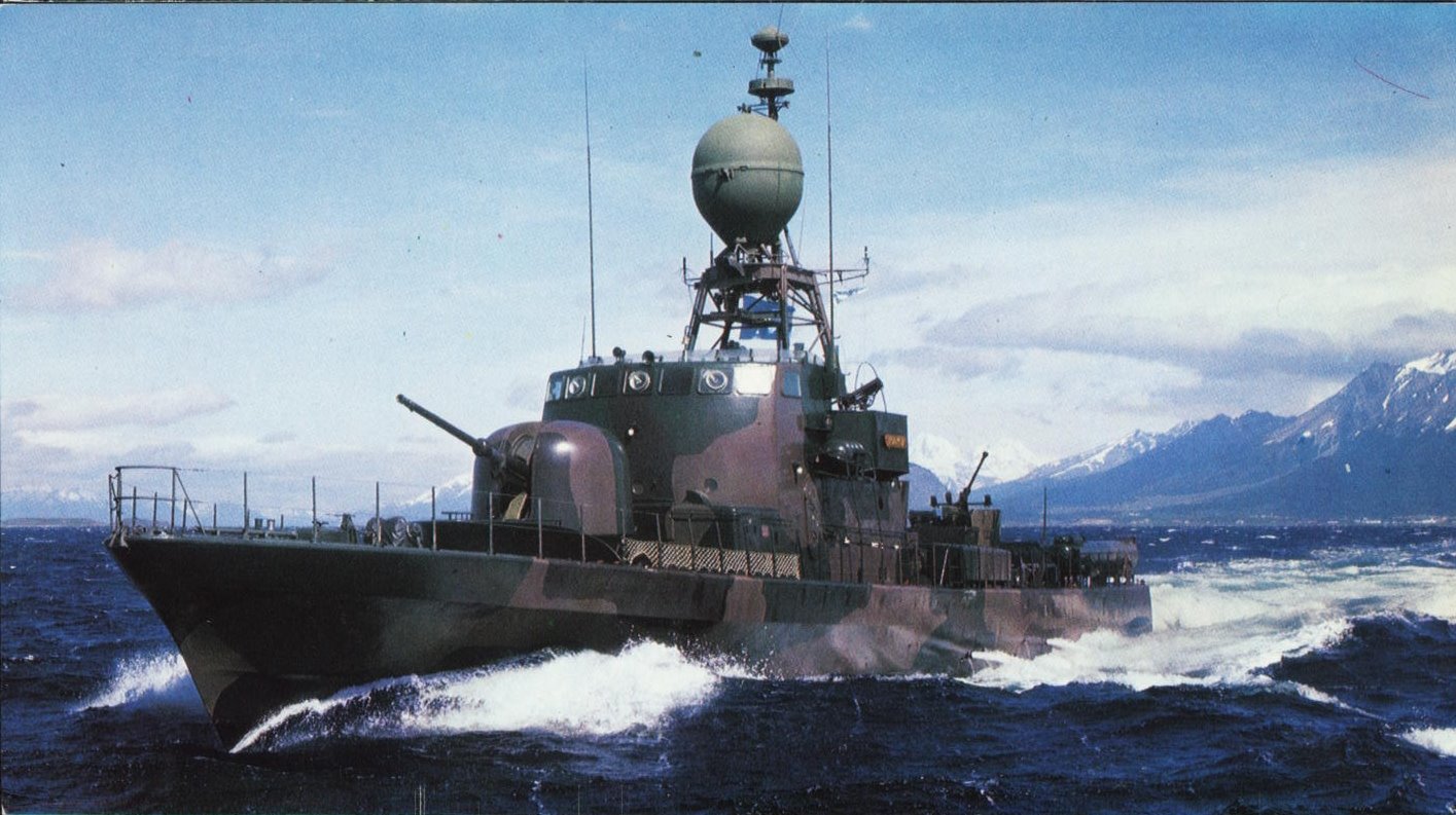 Desarrollo y Defensa: Lancha rapida LÜRSSEN (Argentina)