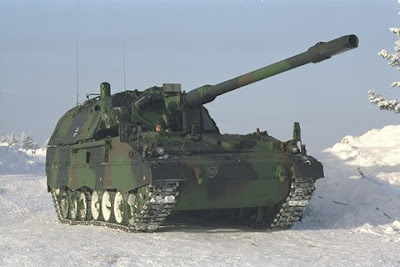 Desarrollo y Defensa: Recordando al PzH2000