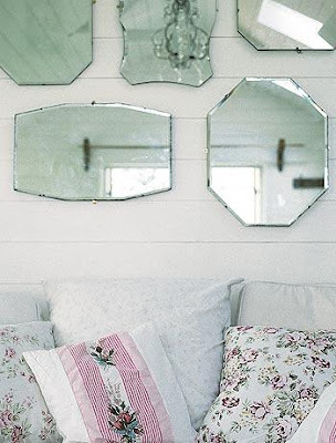 Slices of Beauty...: Vintage Mirrors...
