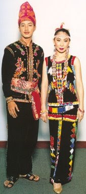 ART & CULTURE: Sabah Malaysian Borneo Costumes