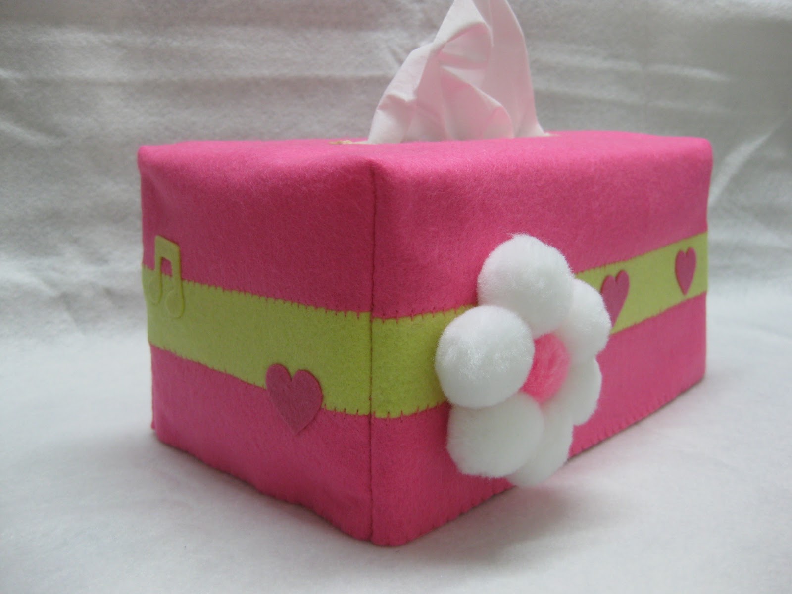 Felt in love: TISSUE COVER,